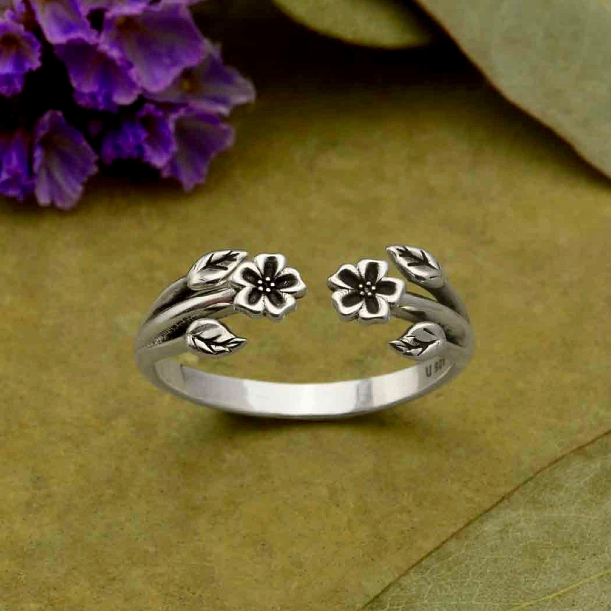 •RENNIE FLORA• adjustable silver ring